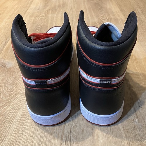 Nike Air Jordan 1 Retro Bloodline BRAND NEW 555088–062 Black Red White ...