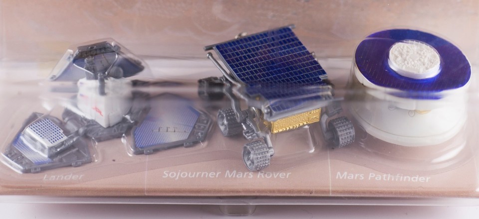Hot Wheels Action Pack JPL Sojourner Mars Rover, Lander & Pathfinder ...