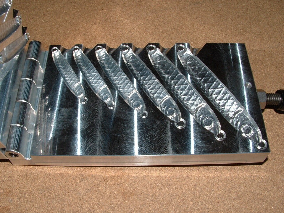 Saltwater Wobble Eel Jig mold 3/4,1,1.5,2,3,4oz CNC Aluminum Herring | eBay