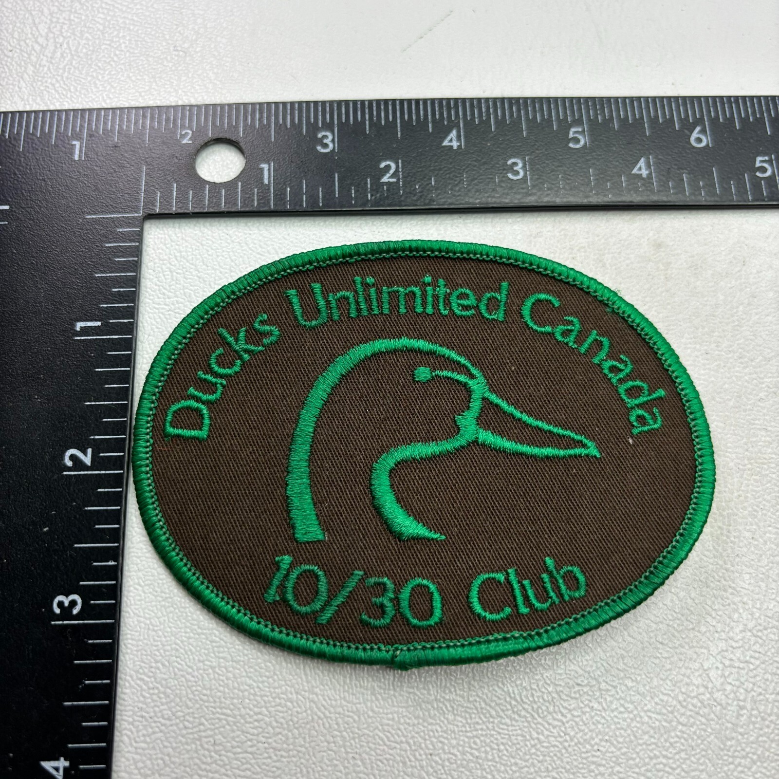 Vintage NOS DUCKS UNLIMTED CANADA 10/30 CLUB Patch (Hunting Hunter Duck ...