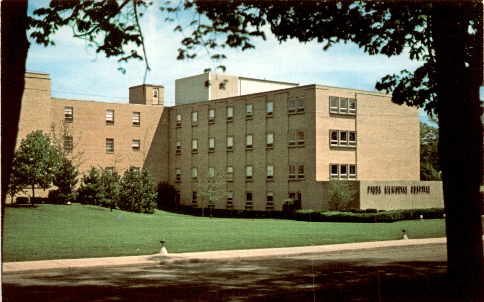 PA Piqua Memorial Hospital Park Avenue Piqua Ohio 45356 Photo Edward Ku ...