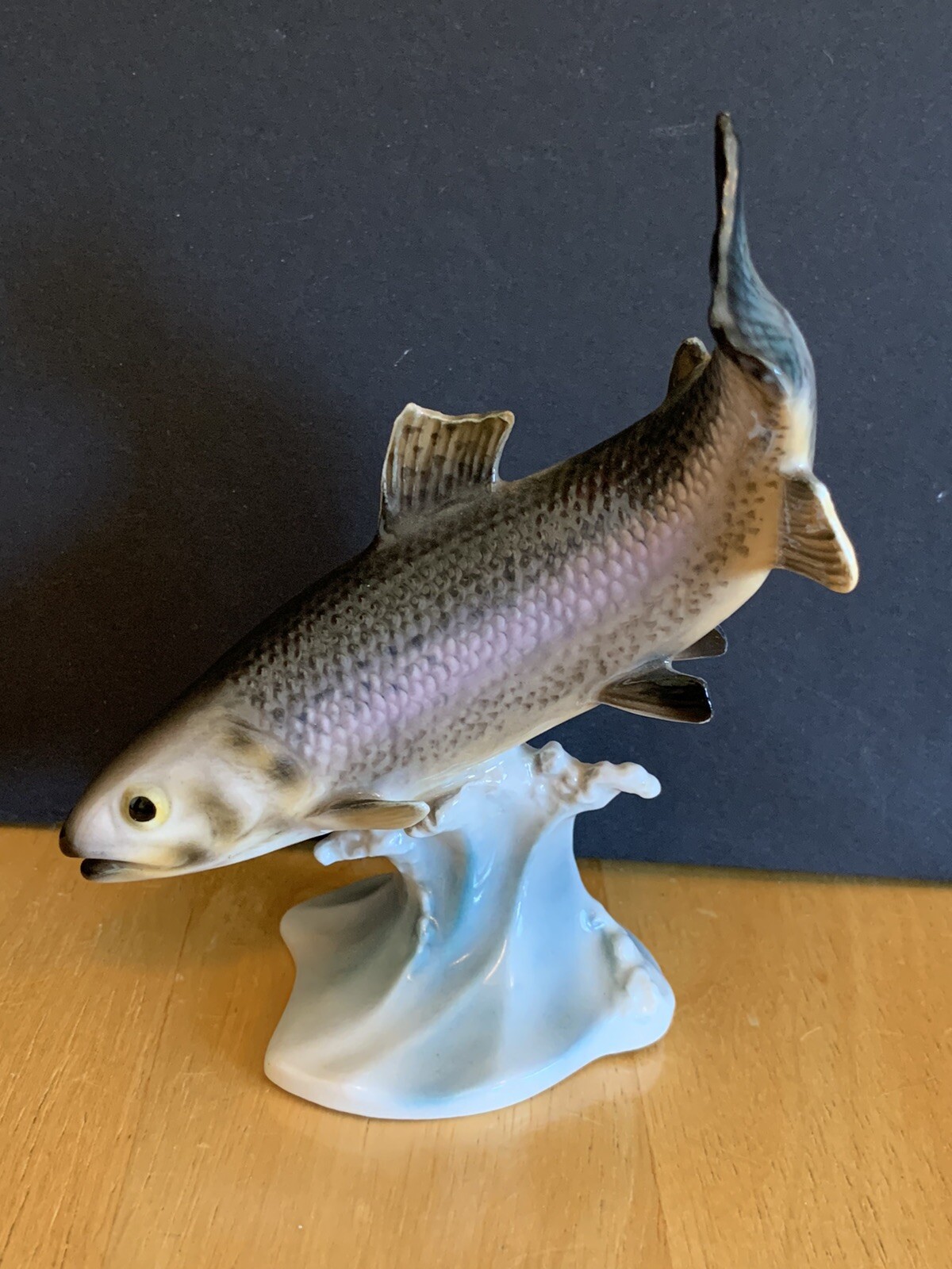 W. GERMANY GOEBEL TROUT FISH PORCELAIN FIGURINE CS 210 - TMK 6 - 1966 ...
