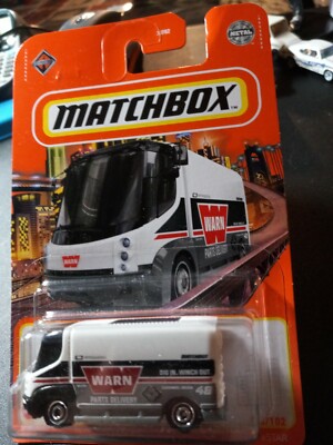 Matchbox '09 International eStar Van (2022 MBX Case A, Mix 1) *worn ...