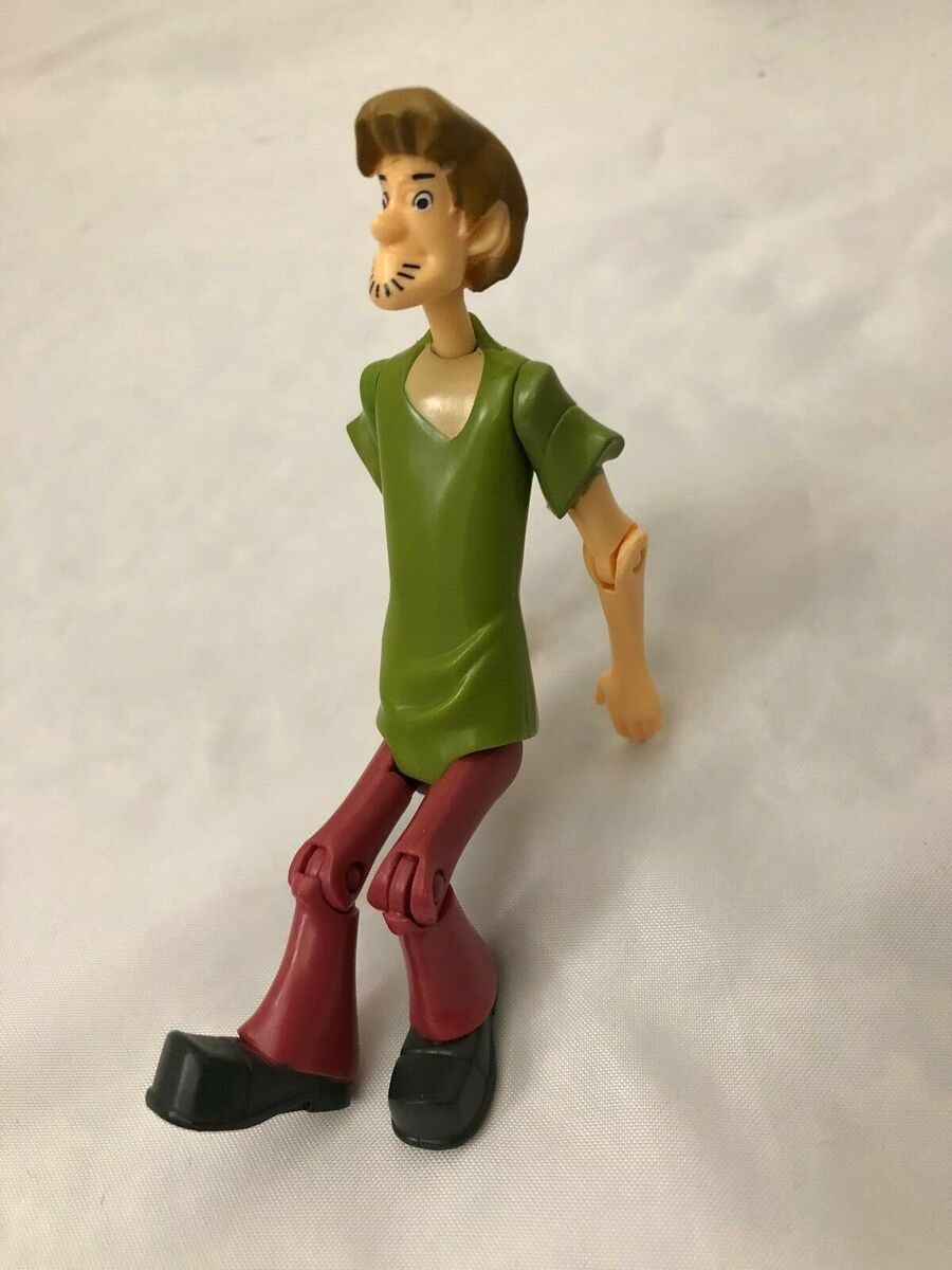 Scooby Doo In Shaggys Arms