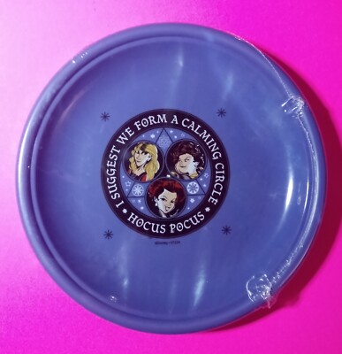 HOCUS POCUS LIGHT BLUE PLASTIC REUSABLE PLATES 9" X 9" 4 CT | eBay