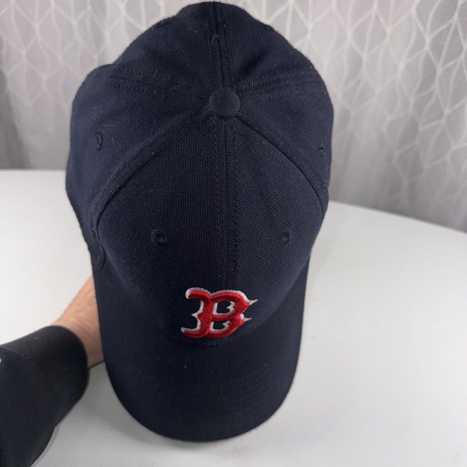 Boston Red Sox Red B on Navy hat Cap New Era 39THIRTY Size M/L Flex ...
