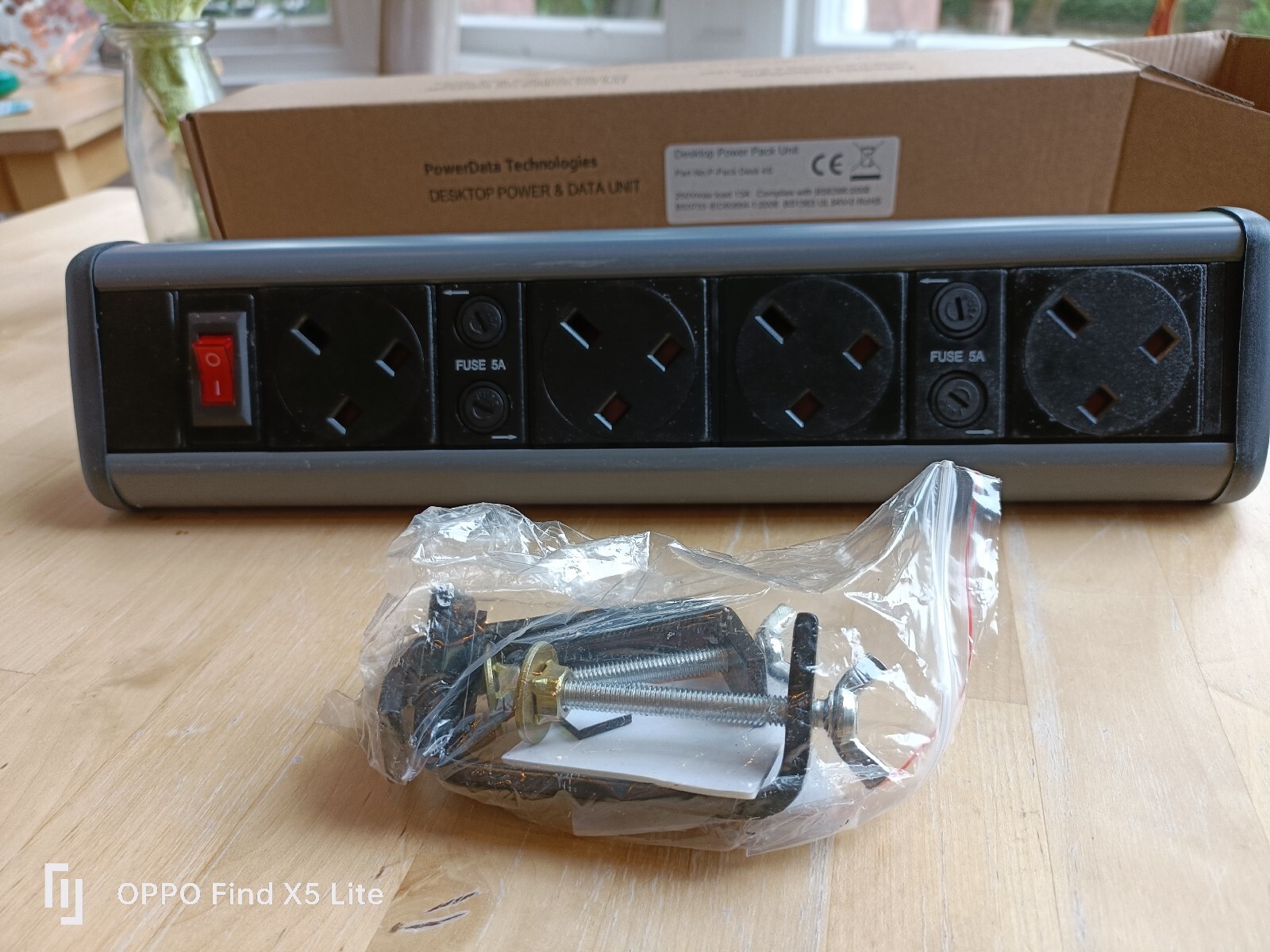 POWER DATA TECHNOLOGIES P-PACK DESK 4S: Desktop Power Outlet 4 x Sockets | eBay UK