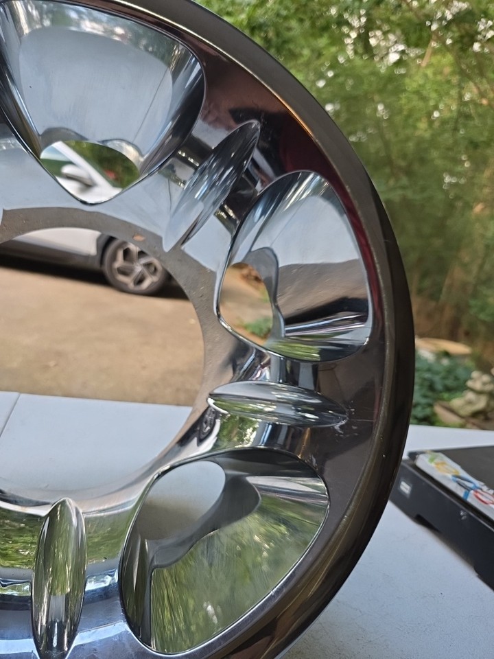 GM 9597817 11-24 Sierra & Silverado 3500 Dually Rear Wheel Trim | eBay
