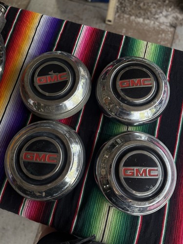 HUBCAPS GMC 1968 2500 | eBay