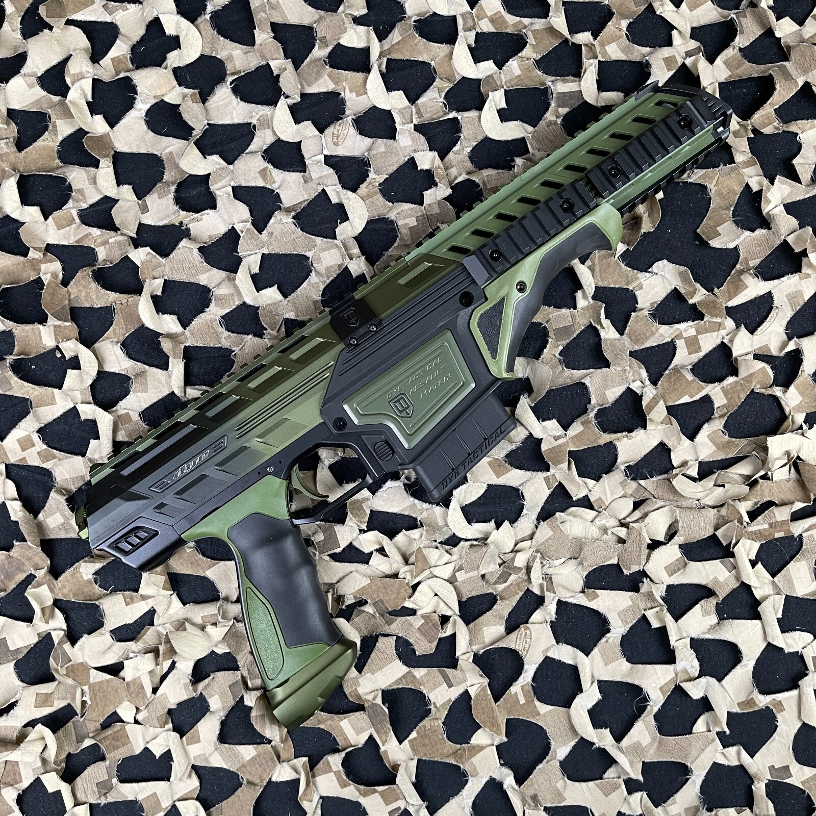NEW Dye Assault Matrix DAM Paintball Gun - Forest Fade | eBay