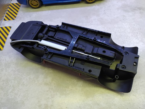 1/18 Châssis et habitacle Jaguar XJ 120 1949 Road Signature | eBay