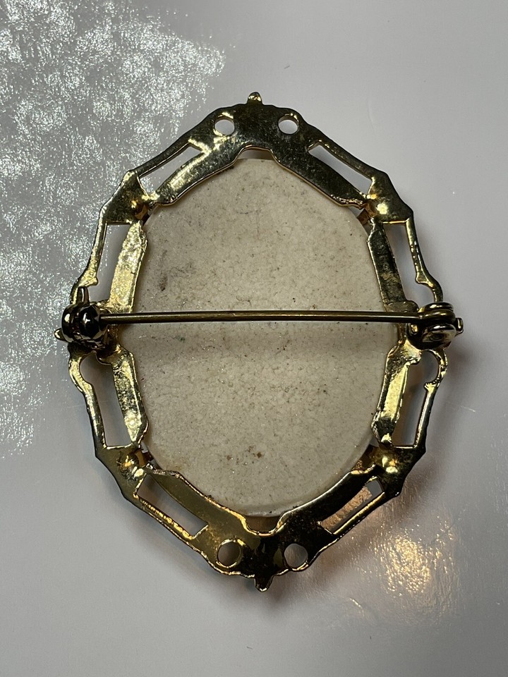 🌼 Vintage 60s Yellow Floral Gold Plated Brooch Pin 🌼 | eBay