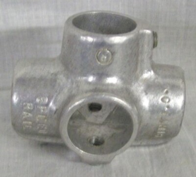 Store Display Fixtures NEW SPEED-RAIL PIPE FITTINGS #13 Side Outlet ...