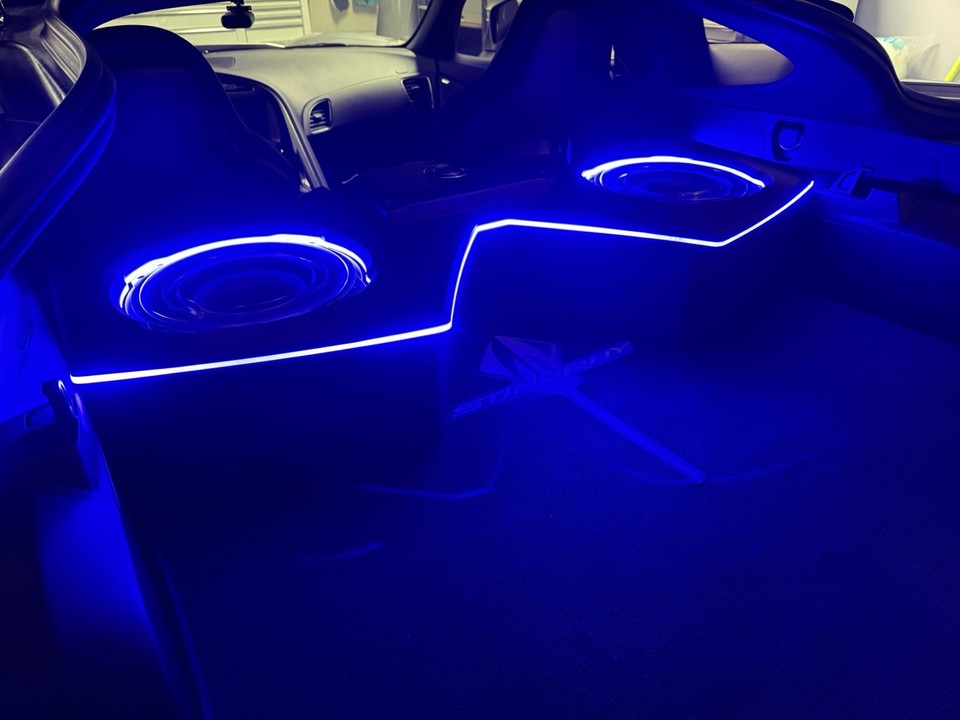 2014-19 Corvette Stingray Custom Subwoofer Enclosure Box With Amp Rack ...