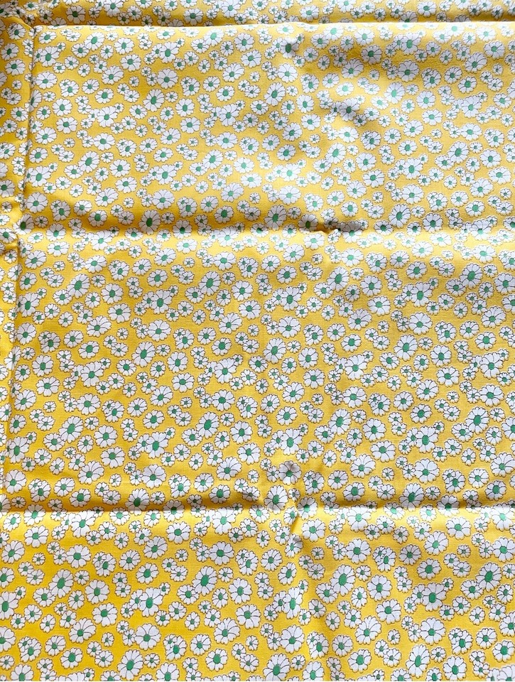 Vintage Bright Yellow Daisies Daisy Flowers Floral Sewing Fabric 46x22 ...
