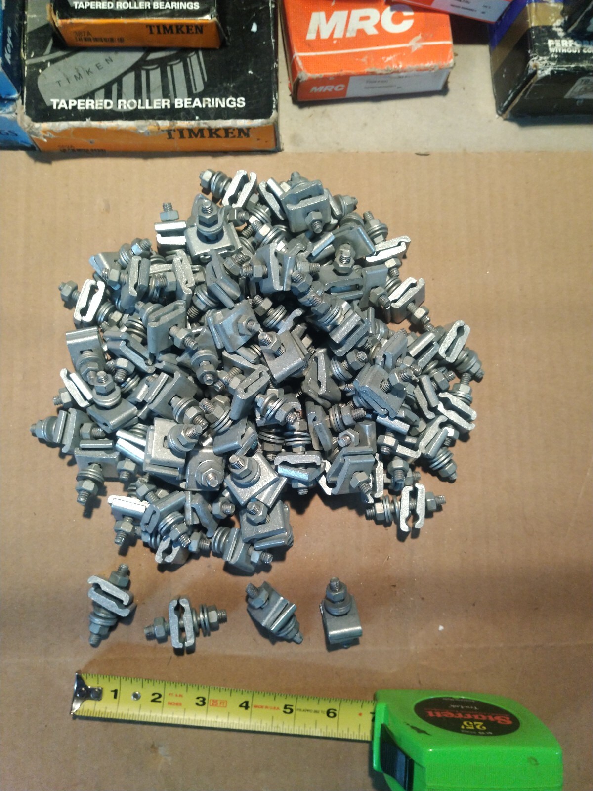 100) Diamond #26-09010, "D" Cable Lashing Wire Clamp, "Bug Nut" Stkd ...