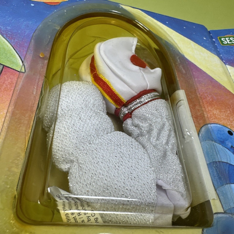 VTG Muppets Sesame Street Slimey to the Moon Book & Puppet Astronaut ...