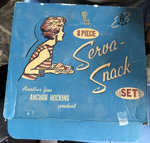 Anchor Hocking Glass Serva-Snack Set: Vintage Design, 4 Serving Trays ...