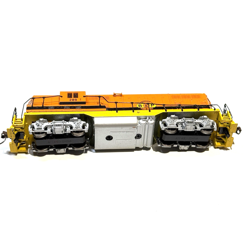 Atlas EMD GP9 Buffalo & Pittsburgh MODEL HO TRAIN RAILROAD LOCOMOTIVE ...