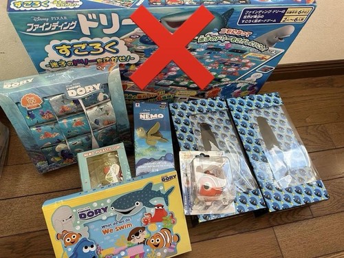 Finding Nemo Tissue Case Dolly Cup Figure - Compact, Collectible Design ...