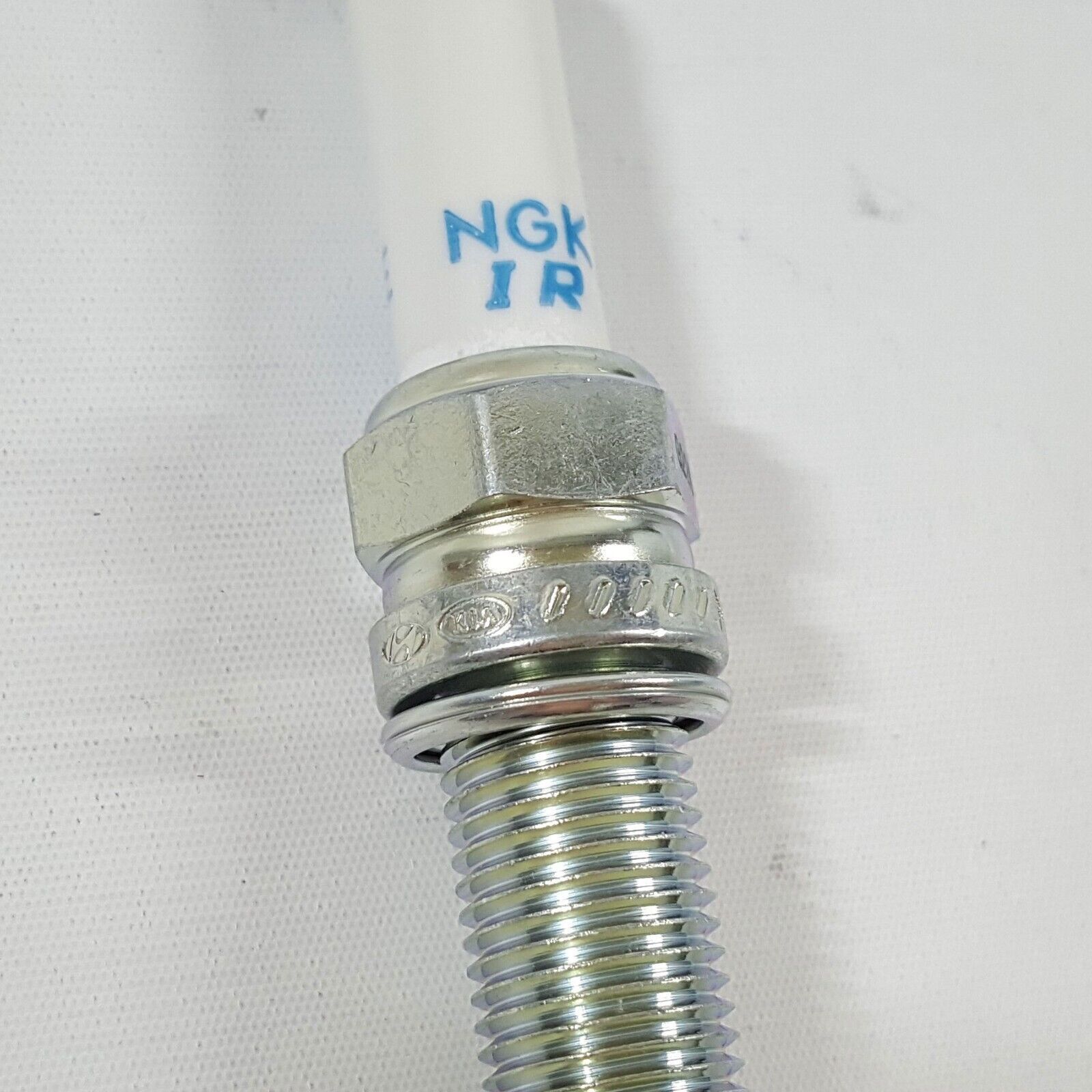 Gen-uine 18849-09085 Iridium Spark Plug 4pcs For Kia K5 2011~2017 | eBay