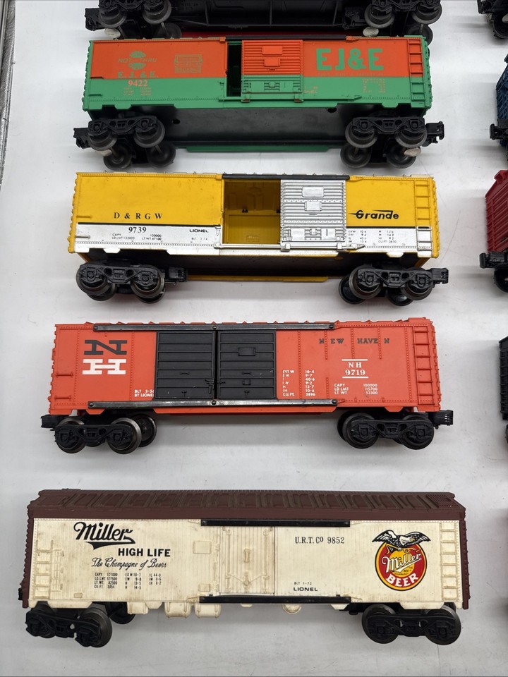 Vintage Lionel Box Cars:Miller-Illinois Central-Budweiser-Rio Grande ...