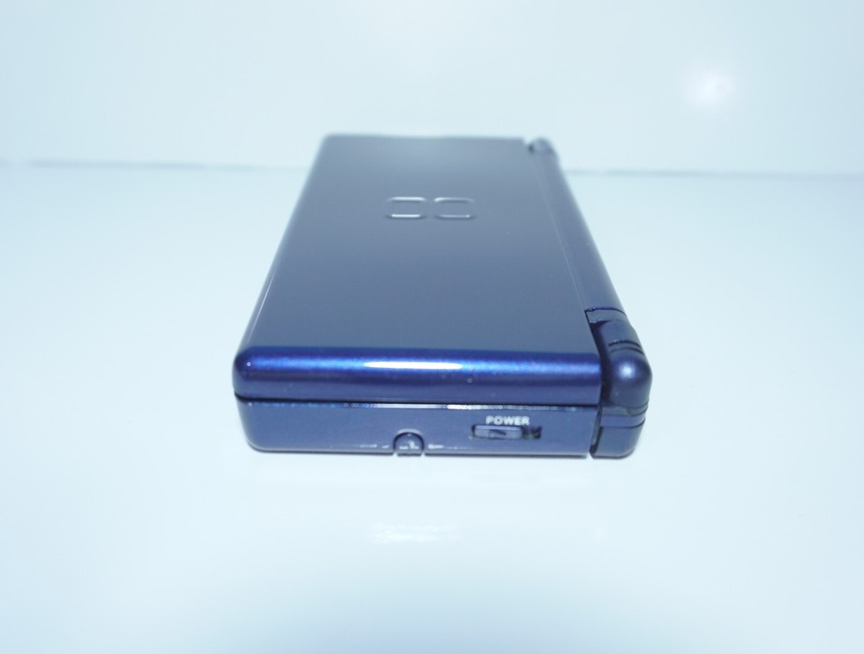 Nintendo DS Lite Shiny Glossy Metallic Blue Handheld System w/ Charger ...
