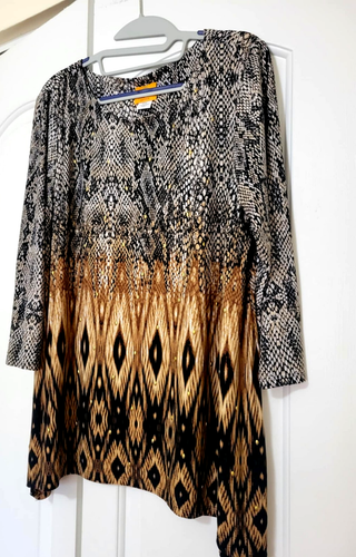 Ruby Rd Reptile Snakeskin leopard color animal print Boho Knit Tunic ...