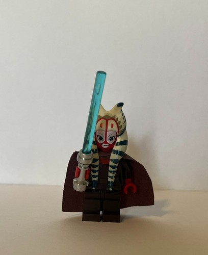 Shaak Ti sw0309 Lego Minifigure 2011, minor paint wear on head piece ...