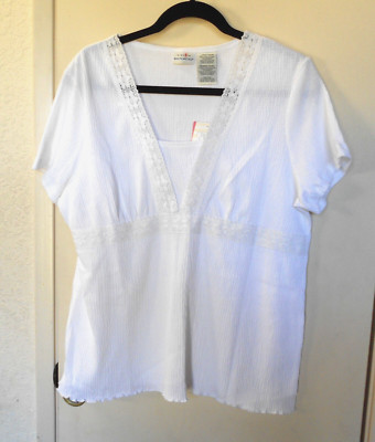 New. White Stag. Arctic White V neck, short sleeve, pullover top. Size ...