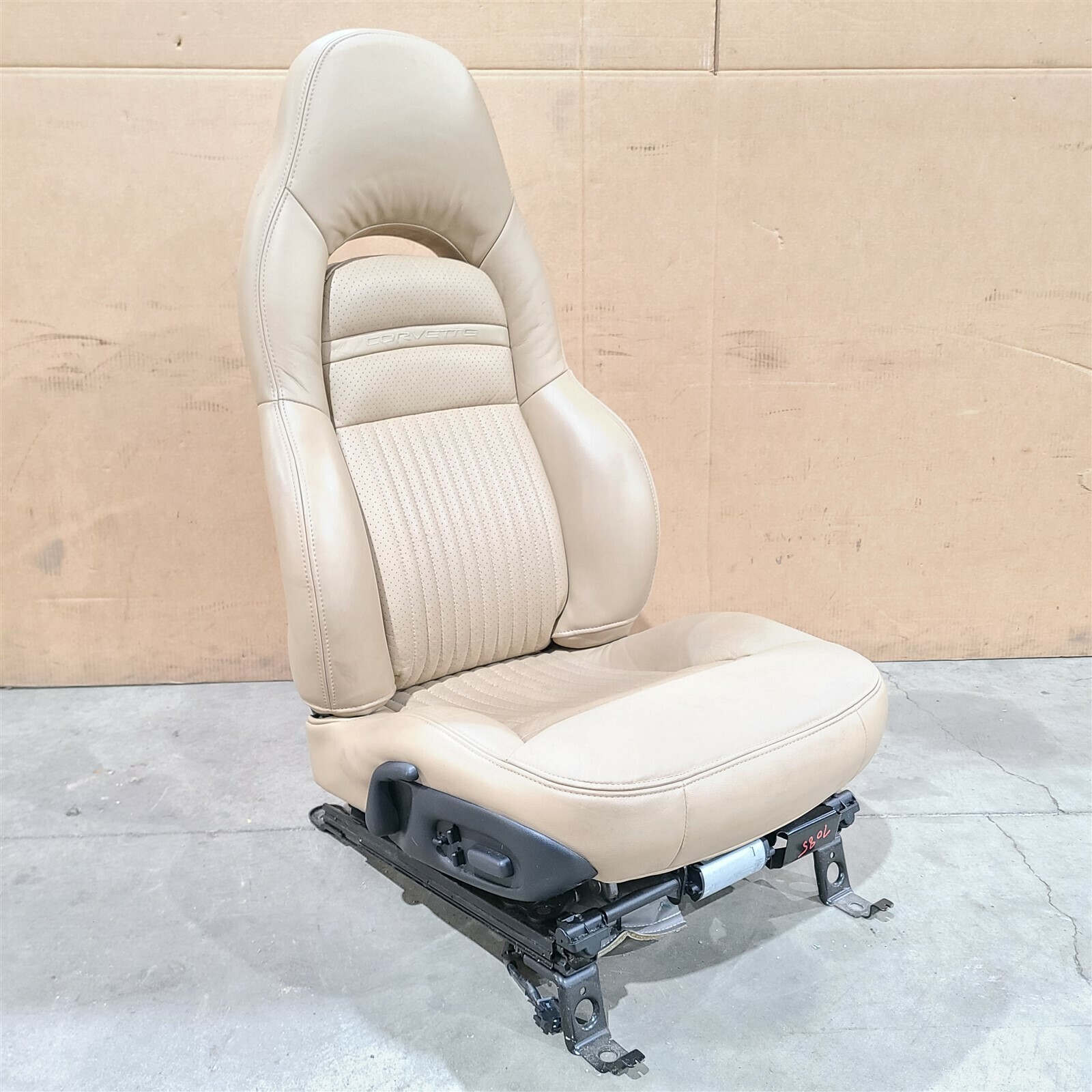 99-04 Corvette C5 Sport Seat With Track Passenger Rh Light Oak Aa7085 ...
