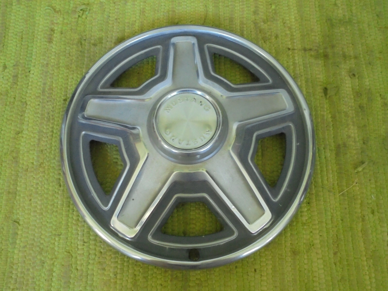 1969 Ford Mustang Hubcaps 14" Set of 4 Wheel Covers 69 Hub Caps | eBay