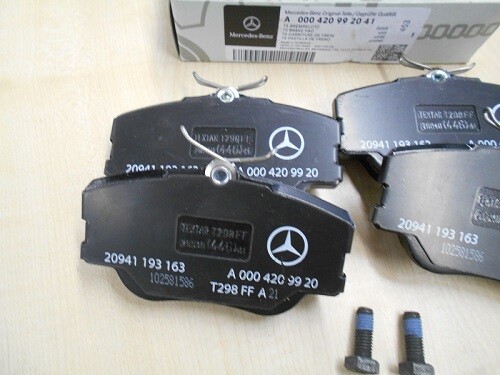 Mercedes-Benz original Bremsbeläge Bremsklötze Bremse vorn E-Klasse ...
