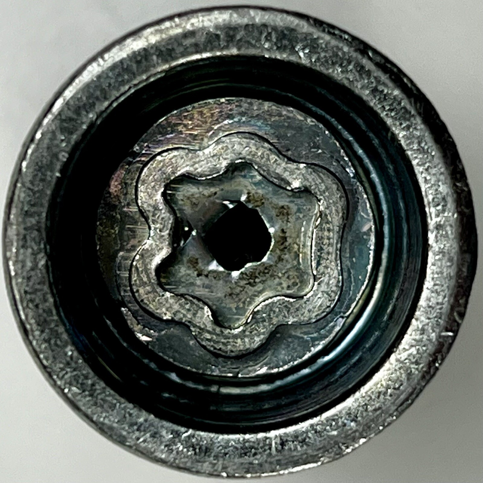 McGard Wheel Lock Key 046155 Read Description M04 for sale online | eBay