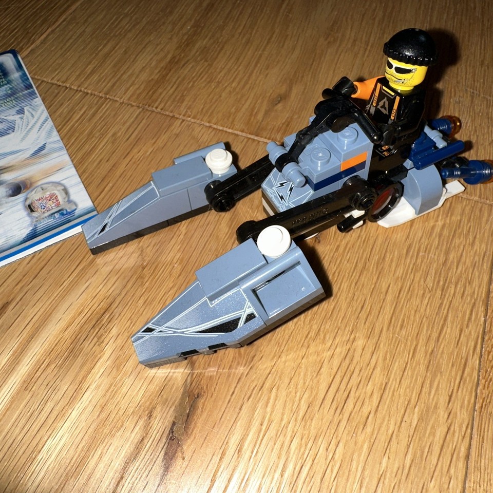 RARE VINTAGE LEGO, Alpha Team 4742 Chill Speeder & Flex mini fig | eBay