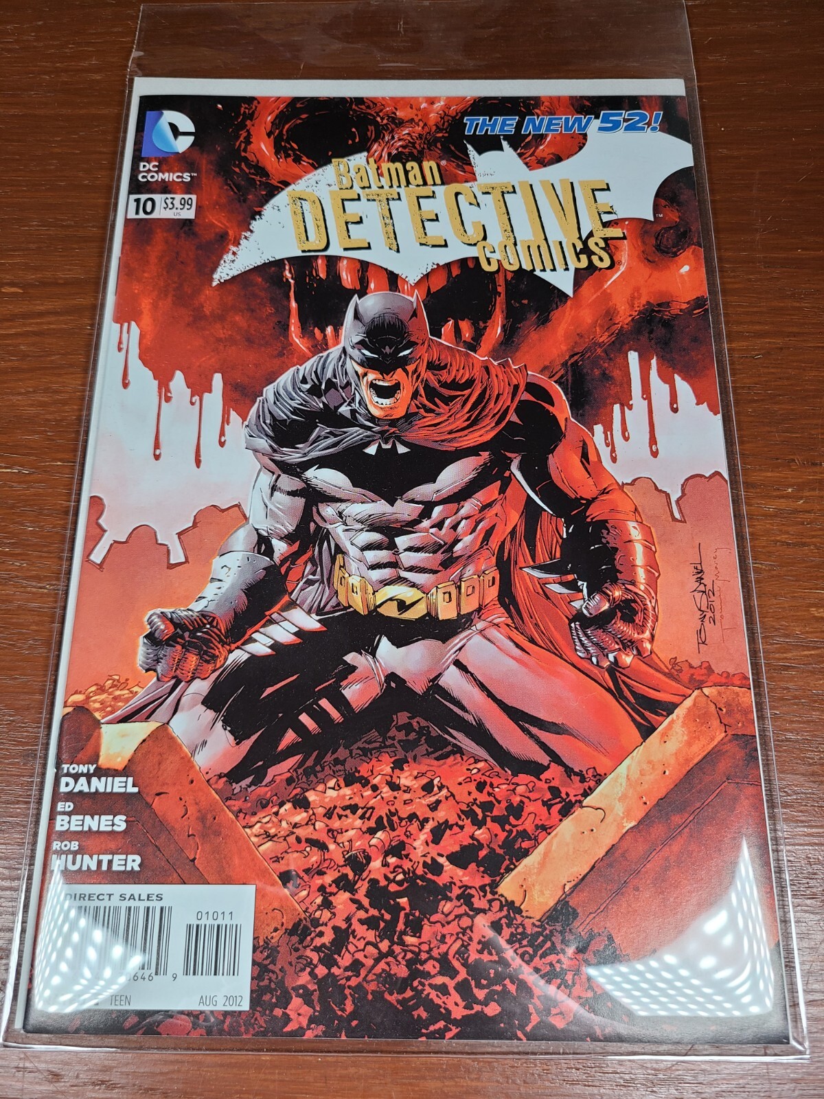 DC Comics Batman Detective Comics Issue #10 (The New 52) NM Bagged ...