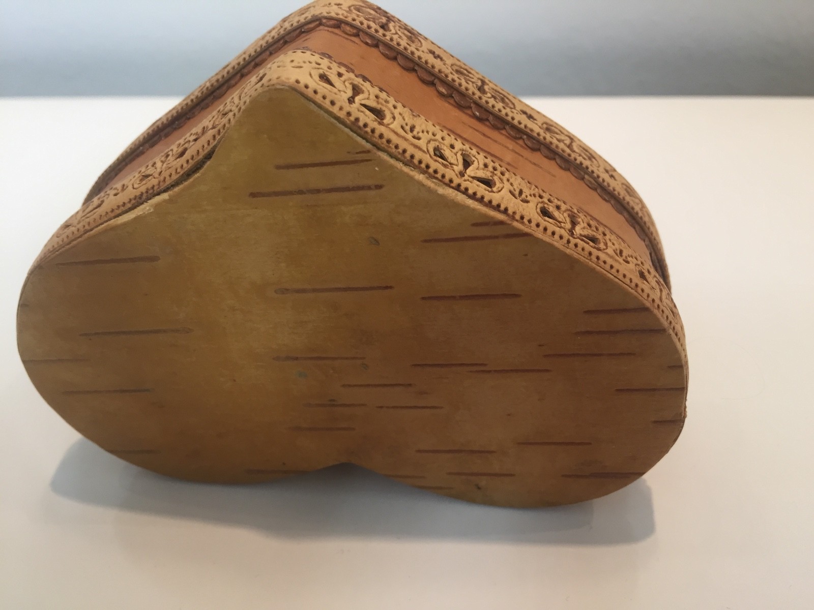 Deko Box Dekobox Aufbewahrungsbox Holz handgeschnitzt Herzform Herz San ...