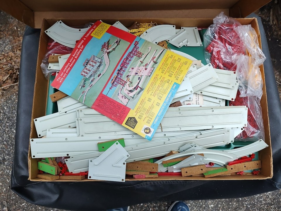 VINTAGE KENNER BRIDGE & TURNPIKE BUILDING TOY PLAY SET NO. 26 BOXED ...