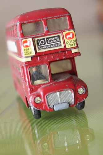 VINTAGE CORGI TOYS 1/43 LONDON TRANSPORT BUS ROUTEMASTER DIE CAST RED ...