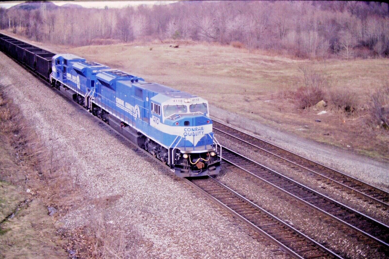 Kodachrome Original Slide Conrail EMD SD80 MAC Diesel #4110 (1996) # ...