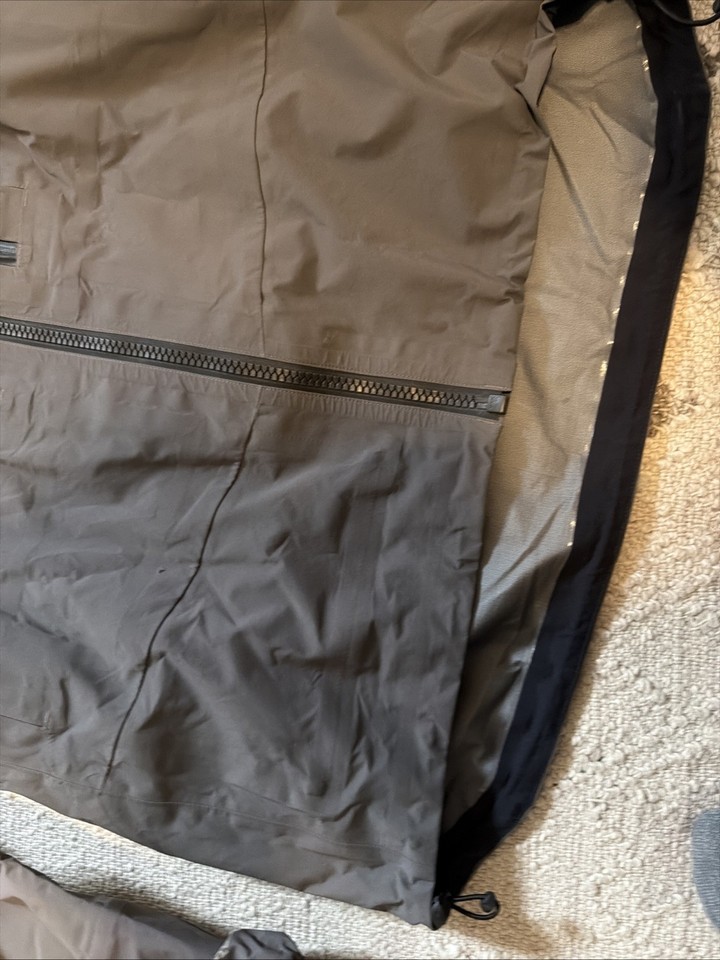 Simms G4 Pro Wading Jacket Size Medium | eBay