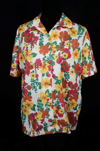 Vintage 1970's Vif Imprimé Floral Polyester Tricot Chemisier Taille ...