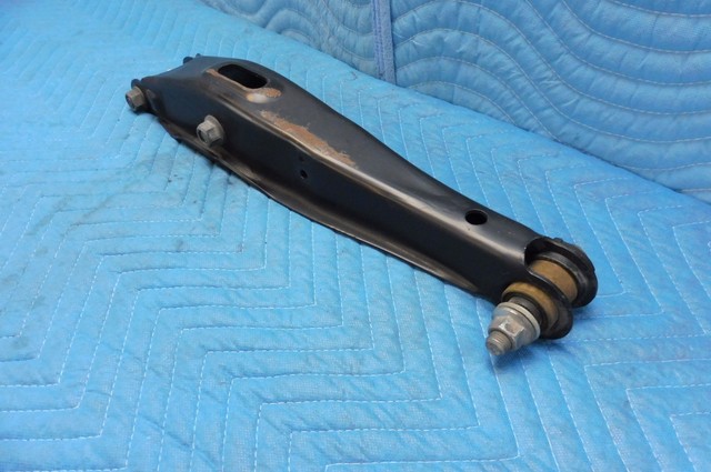 Lexus GS Rear Lower Control Arm Passenger Side 48730-30090 2006-2011 ...