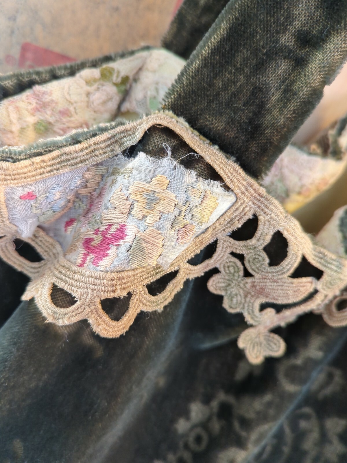 Antique Victorian Lined Embroidered HUGE Tote Bag Han… - Gem