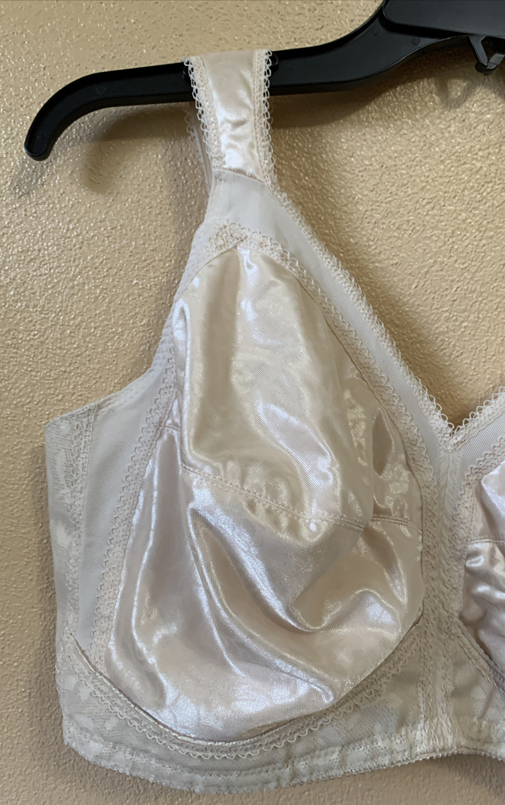 Playtex Bra 42DD Wireless Full Coverage Soft Cups Satin Floral ...