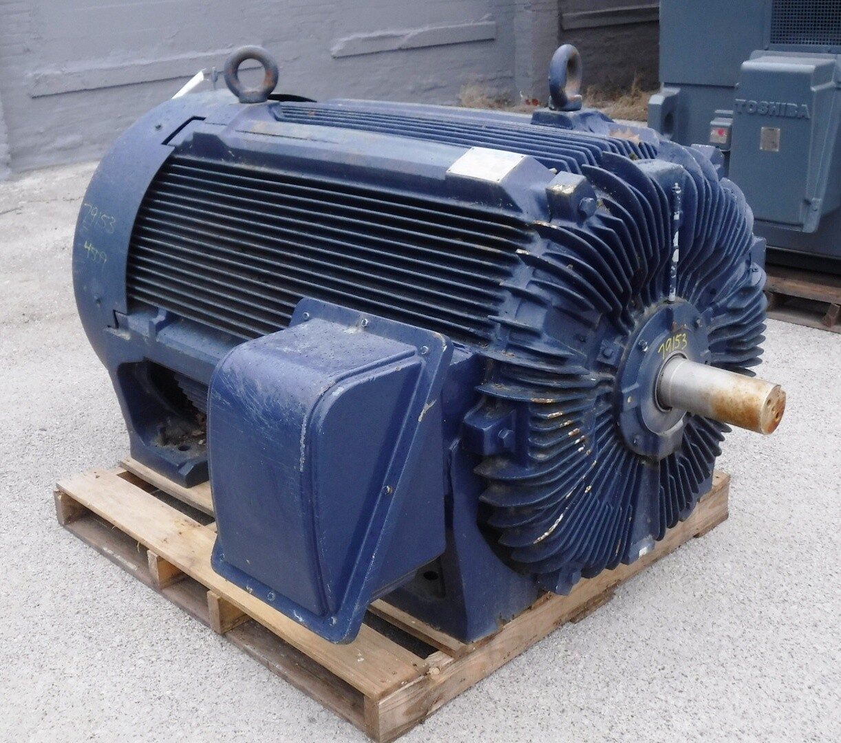 600 HP Westinghouse Electric Motor, 1200 RPM, 4509 Frame, TEFC, 4160 V ...