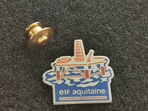 Pin's ELF Aquitaine France Énergie - Pin Pins Badge L24 | eBay
