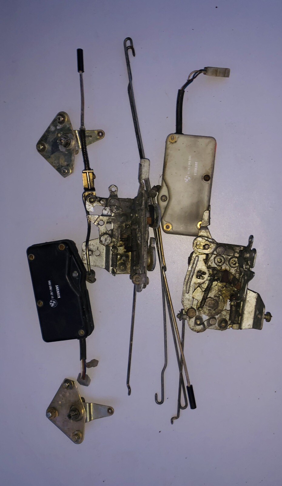 BMW E24 1982 And Under , Lock Mechanism Kit 635csi Early E24 | eBay