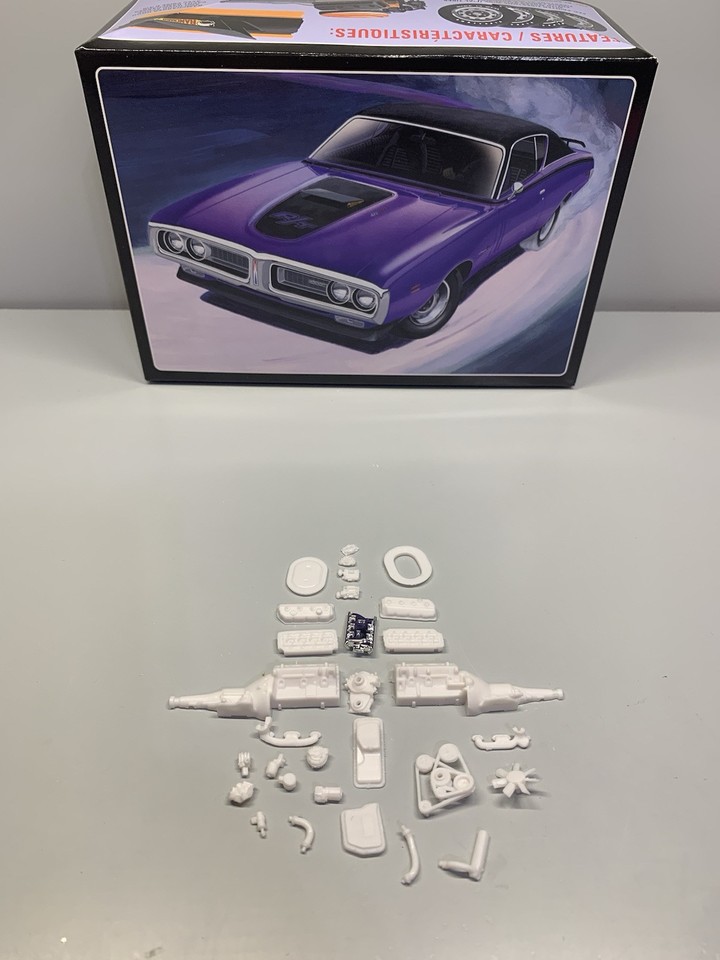 AMT 1/25 1971 Charger Hemi Engine/Junkyard/Diorama | eBay