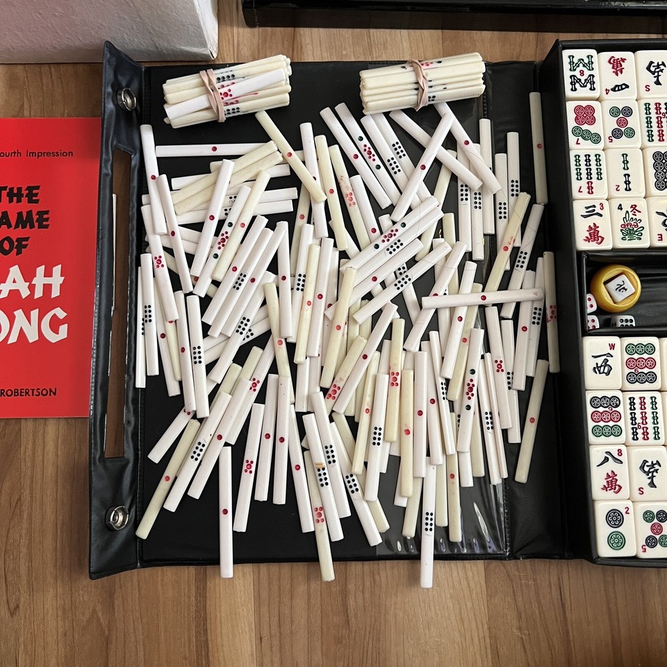 Vintage Mah Jong Set Fujian Lacquer Wares 4 Racks 144 Tiles 172 Sticks ...